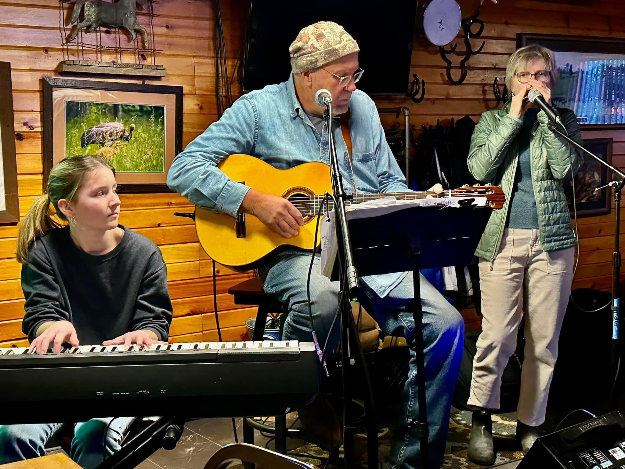 Open Mic Night at the Branding Iron | Richland Center Wisconsin